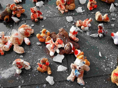 „შეწყვიტეთ ალეპოში ბავშვების დაბომბვა“ - როგორ დახვდნენ პუტინს ...