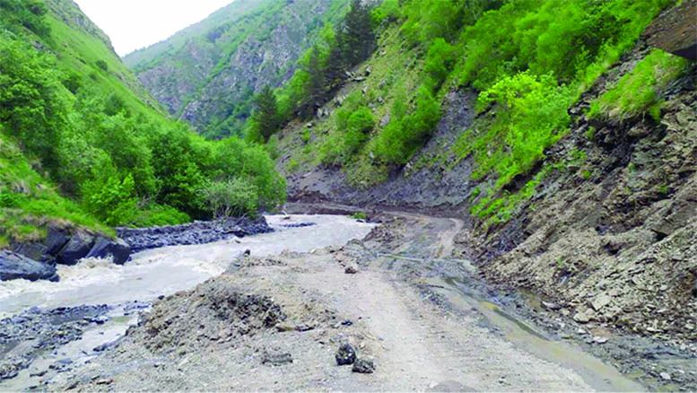 "გზის ყველაზე მნიშვნელოვანი მონაკვეთი ისევ გაუკეთებელია" - კვირის პალიტრა