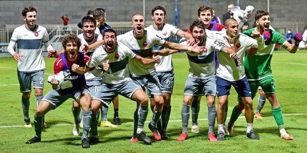 თბილისის "ლოკომოტივმა" მოსკოვის "დინამო" 2:1 დაამარცხა! - კვირის პალიტრა