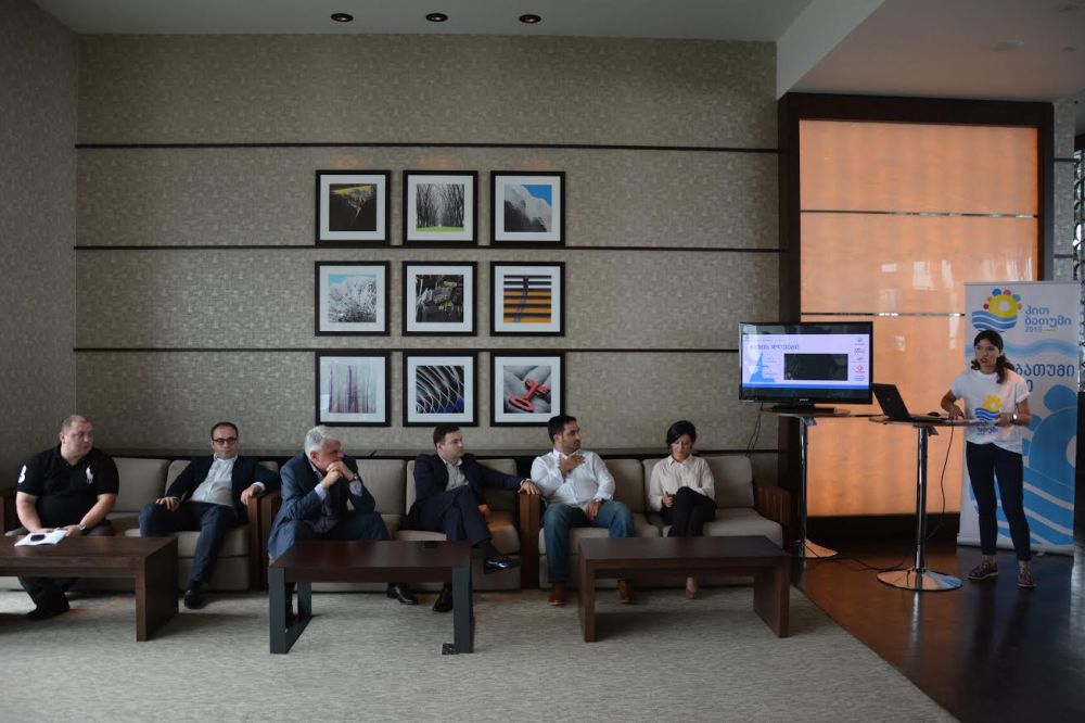 "ჰით ბათუმი 2015" - კვირის პალიტრა