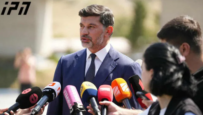 "რომელ პოლიტიკურ პატიმრებზე მესაუბრებით, „მოლოტოვის კოქტეილებს“ რომ ...